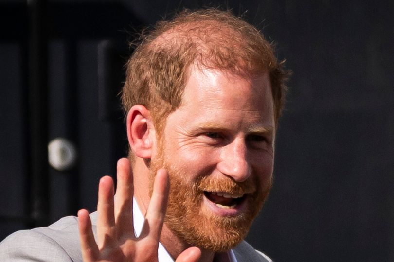 Prince Harry's friend drops clue he'd like to return to UK with Archie ...