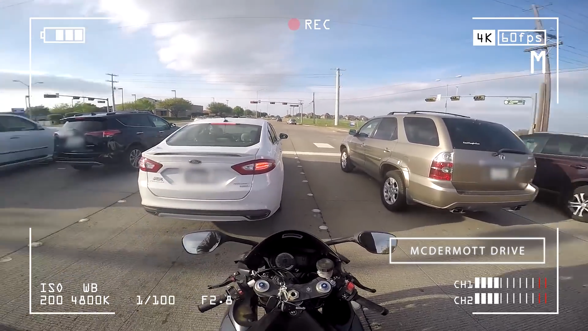 How a motorcyclist survived a deadly red light crash