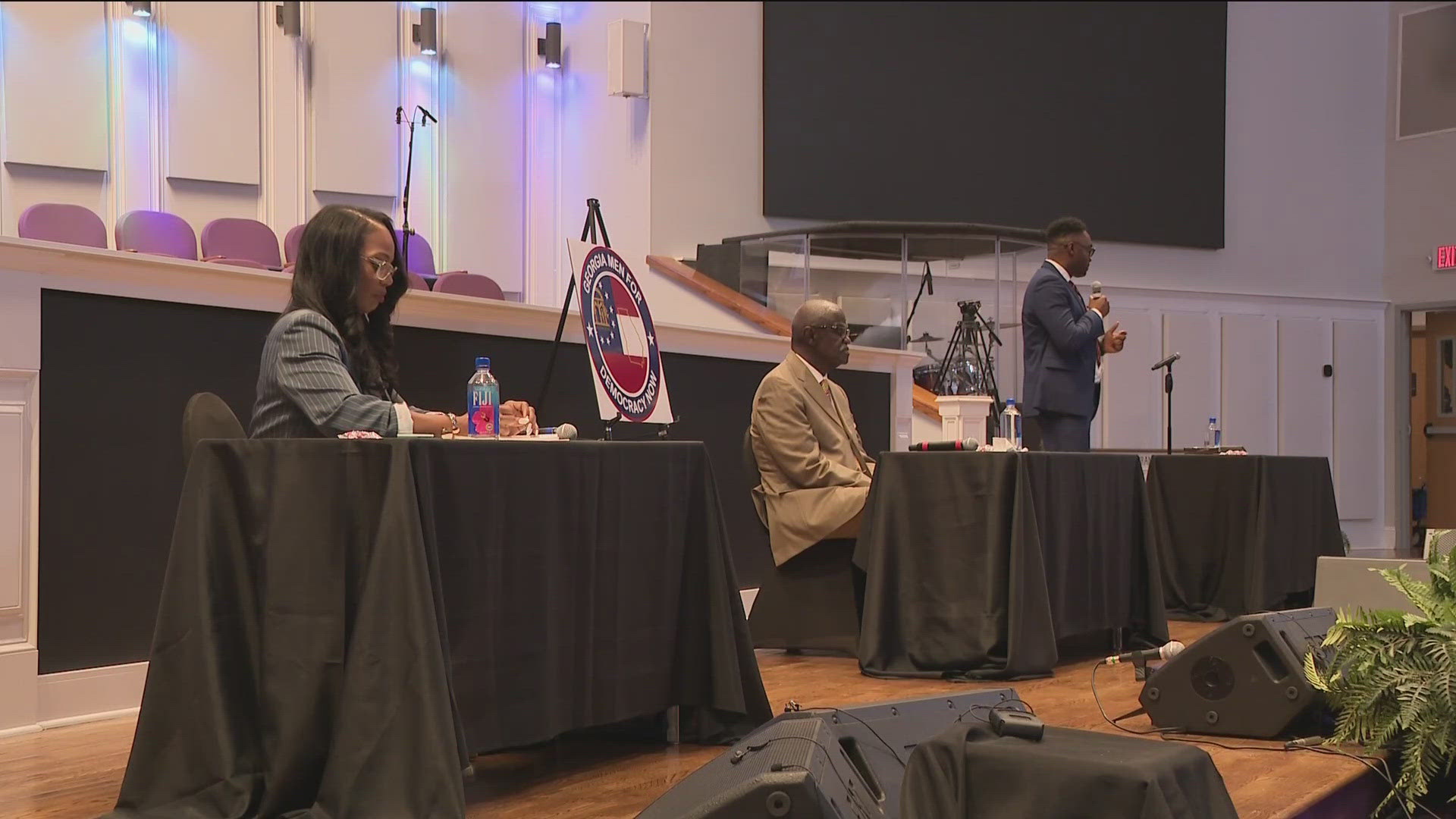 Three candidates pushing to become S. Fulton mayor participate in debate