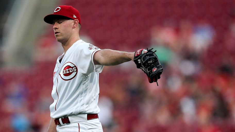 Former Cincinnati Reds Pitcher Released by Arizona Diamondbacks