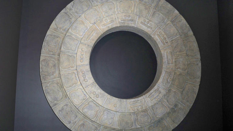Mayan calendar predicts solar flares