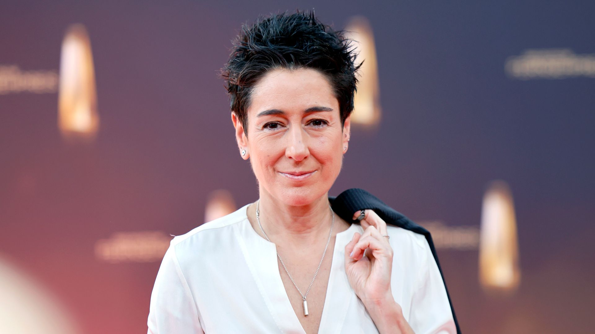 Dunja Hayali und Elmar Theveßen: ZDF-Fernsehrat verurteilt Hass und ...