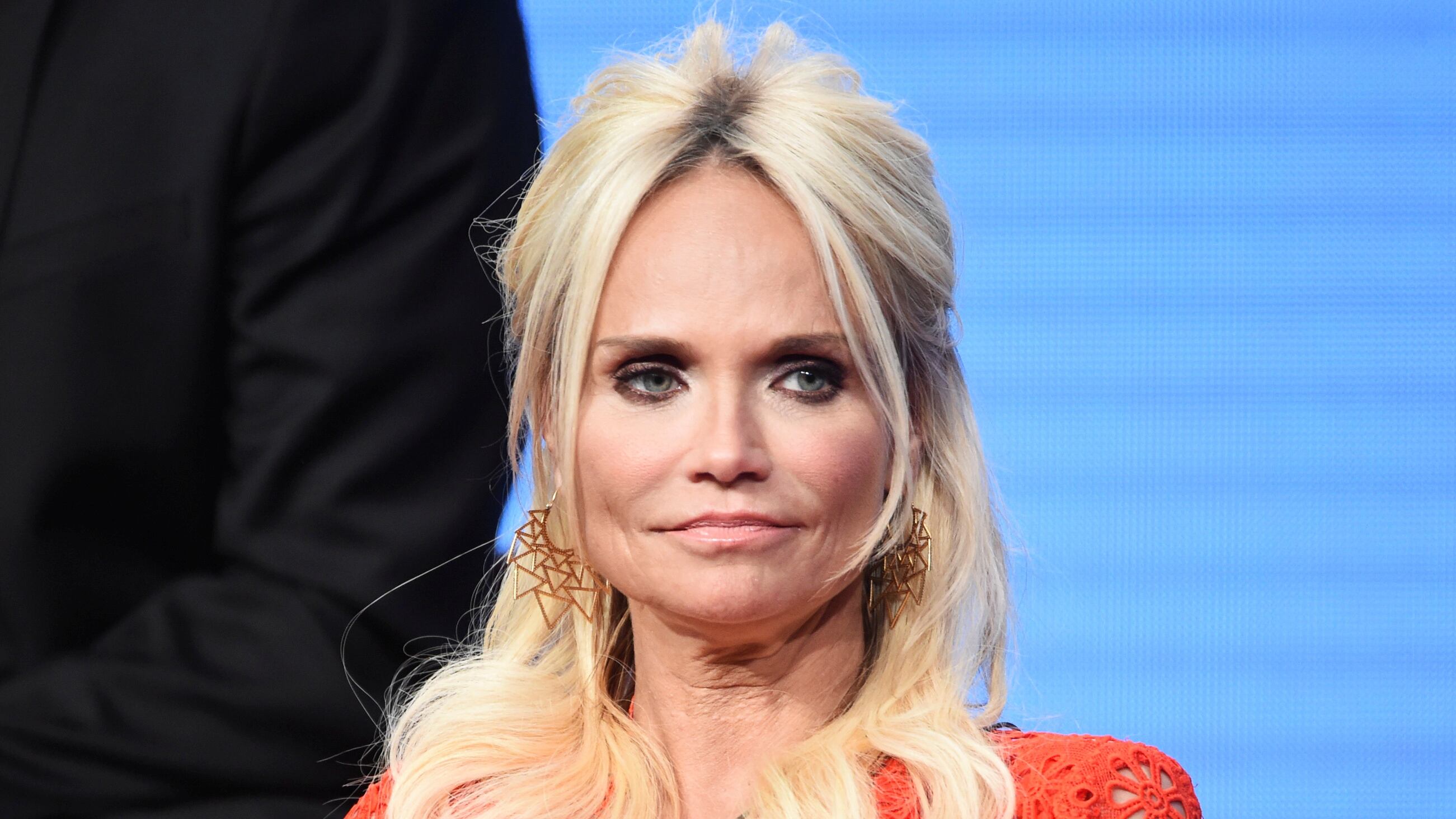 Kristin Chenoweth Responds to Backlash From LGBTQ+ Community After ...