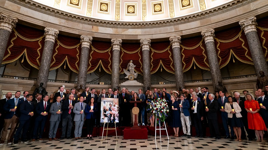 38 Democrats vote ‘present’ as House adopts resolution honoring Charlie ...