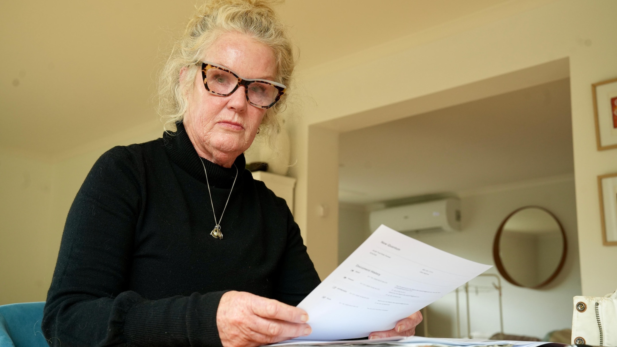 Senator calls for 'heads on spikes' to deter superannuation mismanagement