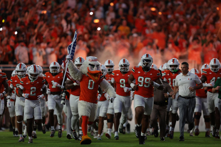 Miami Hurricanes vs. Florida Gators: Game Preview