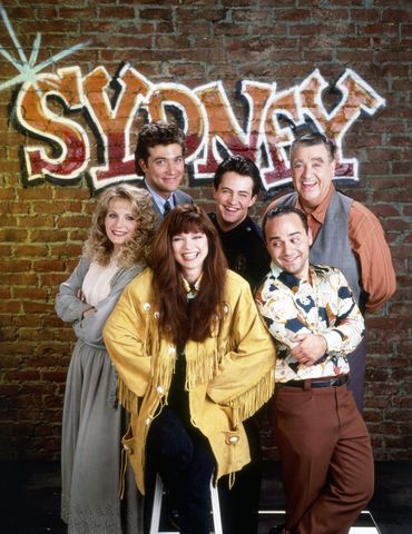 Valerie Bertinelli Says Cancellation of Her 1990 Sitcom Led to the ...