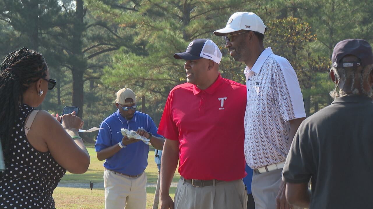 2nd Annual Derrick McKey Charity Golf Tournament hosted at Lakeview ...