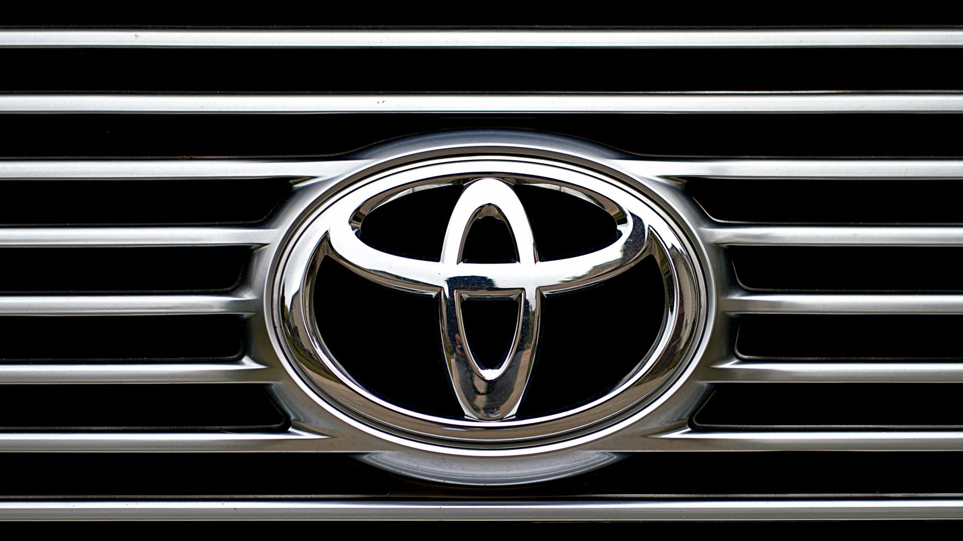 20 Car Logos Recognizable Across The World