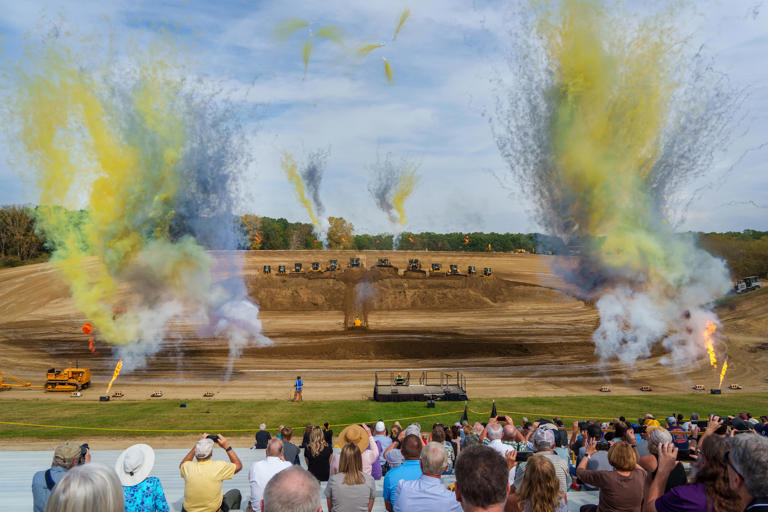 Peoria will 'always be home' to Caterpillar, CEO Joe Creed says