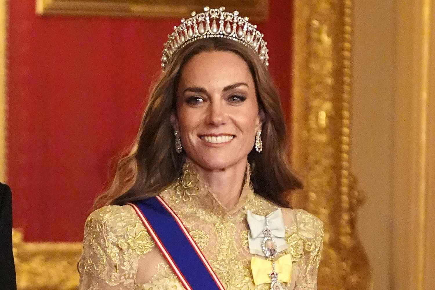 Kate Middleton Rocks Dramatic New Tiara Hairstyle at State Banquet