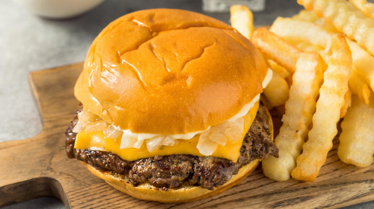 There's A Simple (But Brilliant) Reason Culver's Burger Is Called A ...