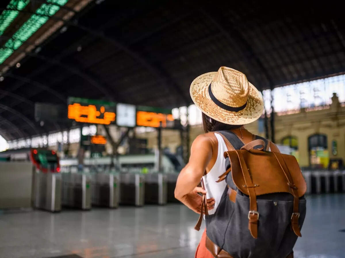 Types of travellers you always meet on a trip