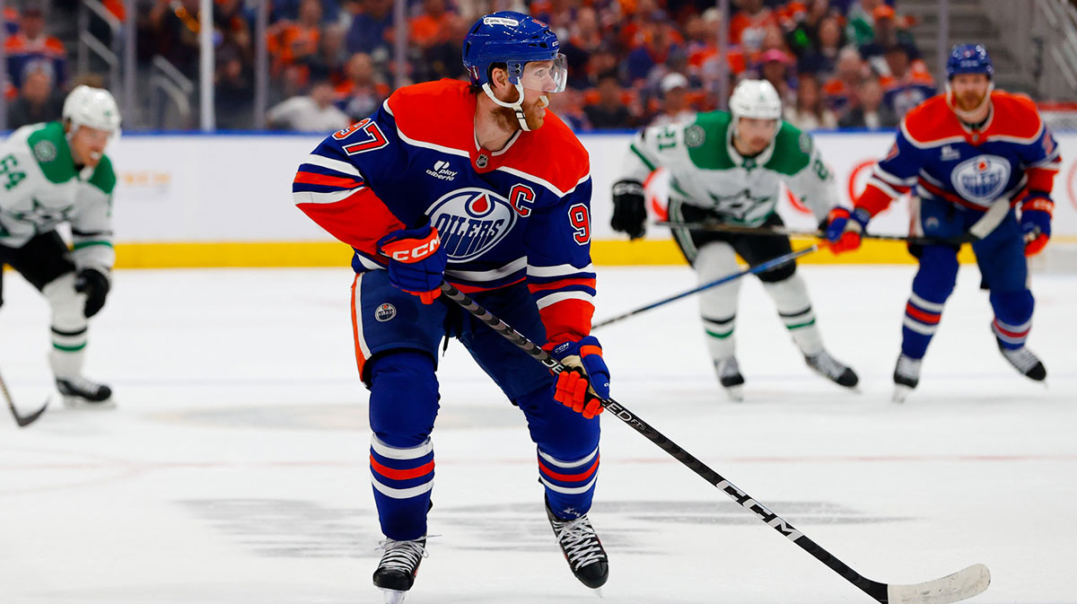 Why Connor McDavid must re-sign with Oilers before opening night