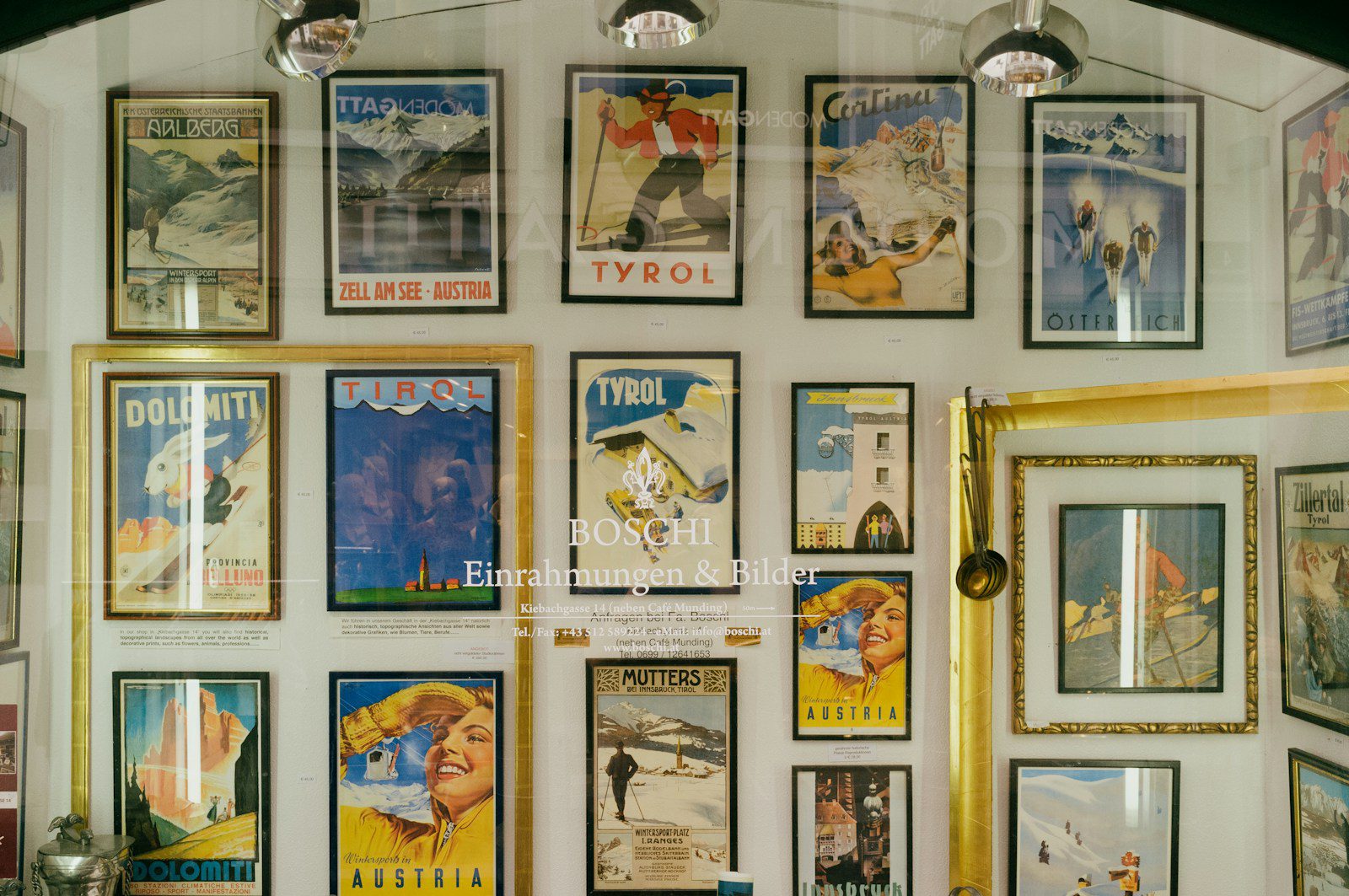 6 Decorating Habits That Make Your Home Look Cluttered Fast