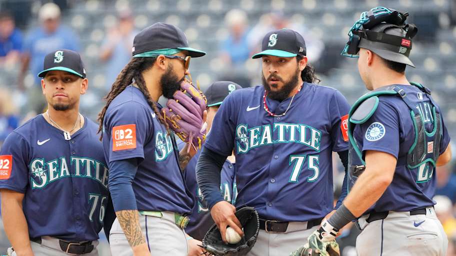 Mariners' Dan Wilson Has Blunt Response To Heated AL West Race