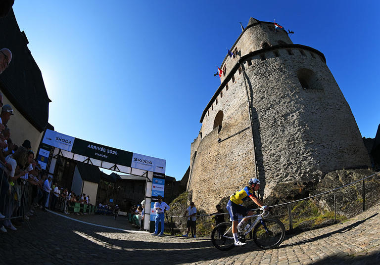 Tour de Luxembourg: Mattias Skjelmose holds off Jordan Jegat on closing ...