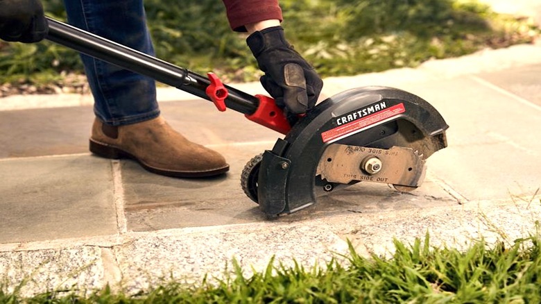 Is The Craftsman Edger Worth Buying? Here's What Users Are Saying