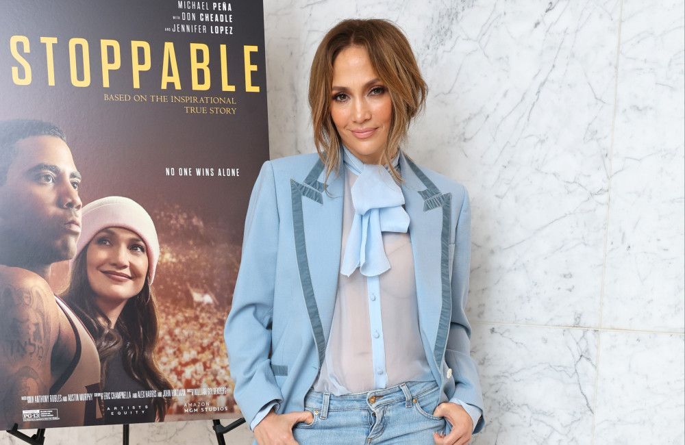 Jennifer Lopez: Sie veröffentlicht neuen Song aus 'Kiss of the Spider ...