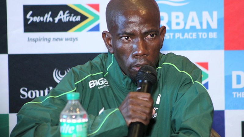 Edward Mothibi leads the who's who list on track for the last Absa Run ...