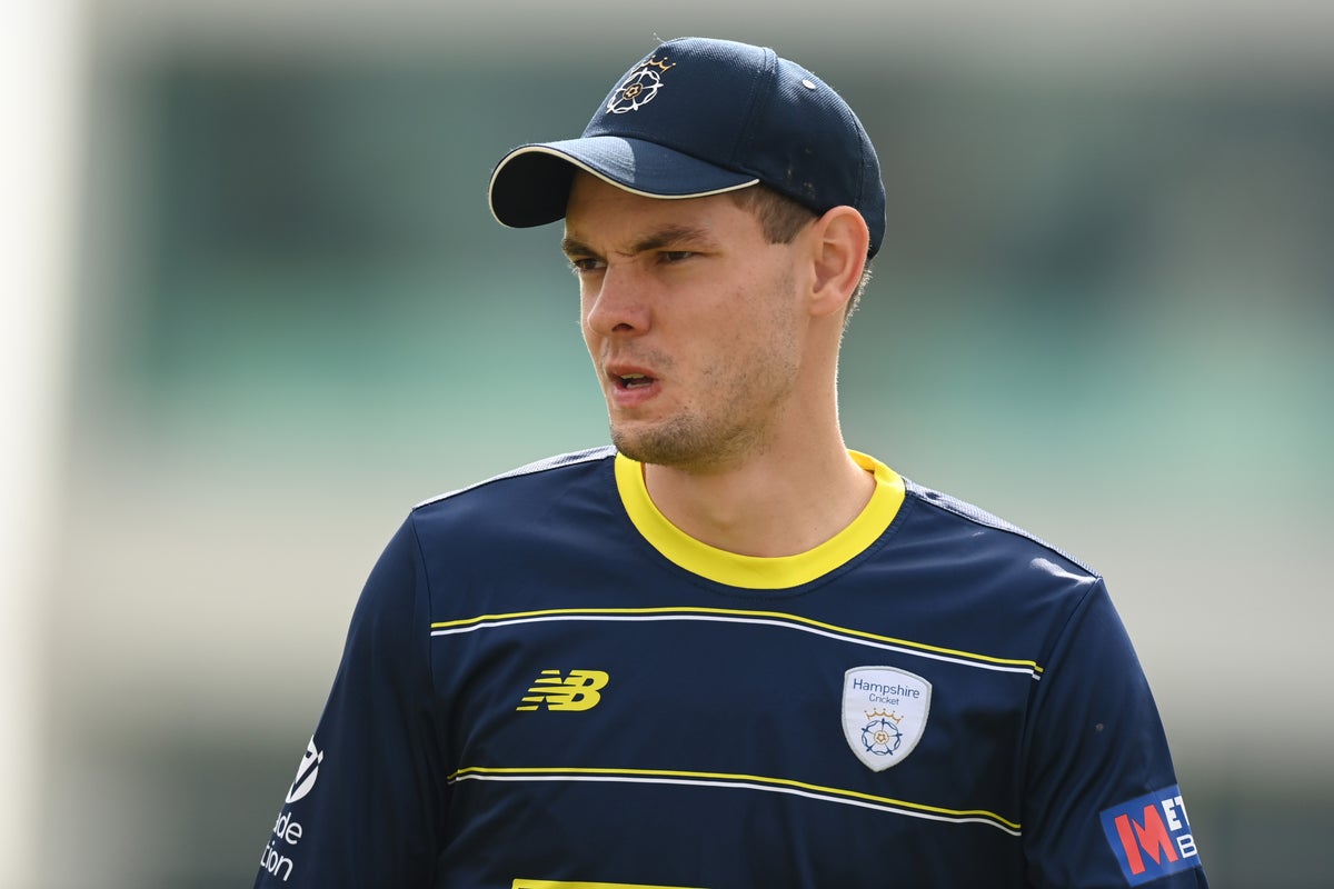 Scott Currie makes late dash to make One-Day Cup final after England ...