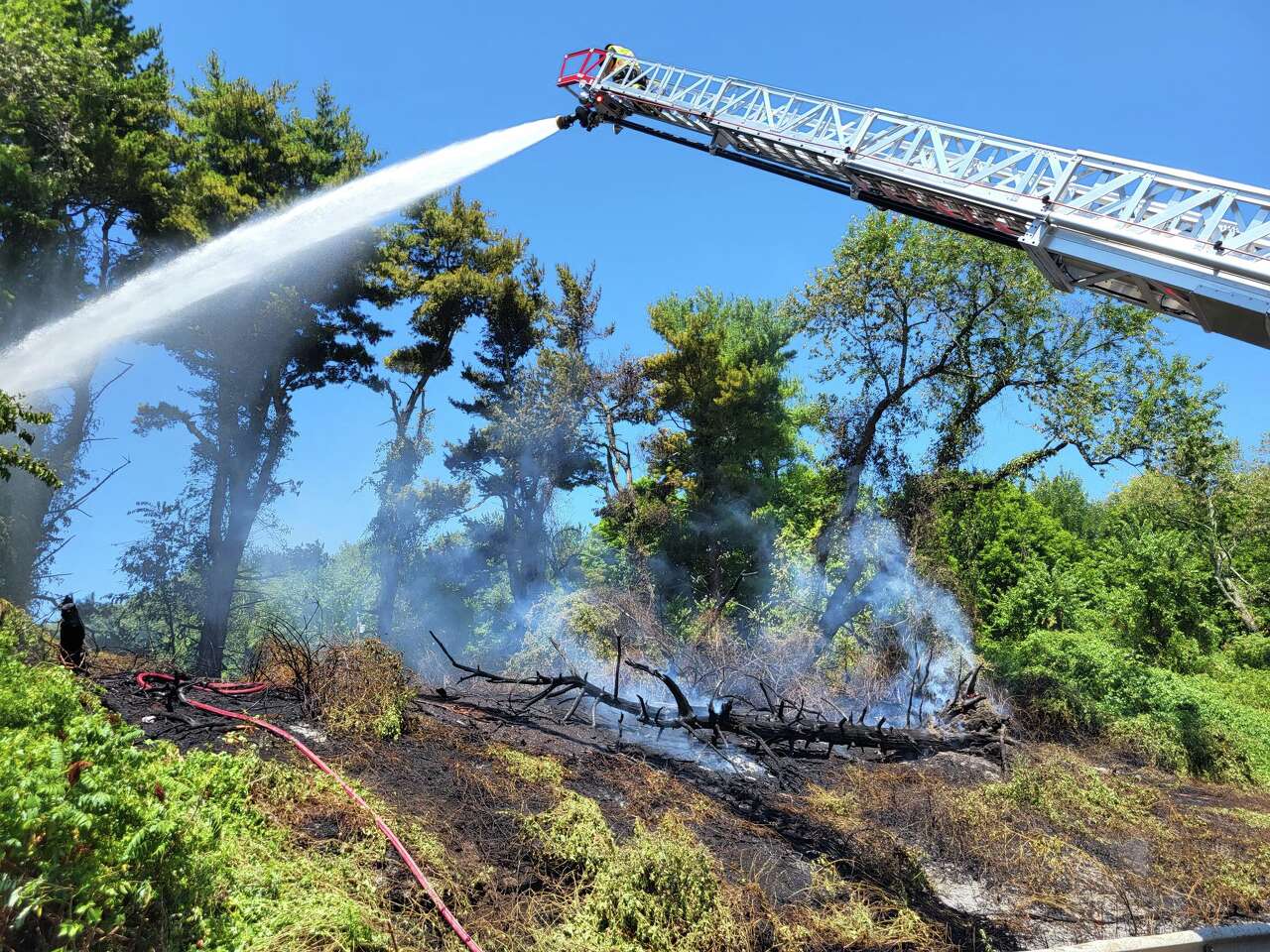 Connecticut brush fire risk remains high statewide Thursday amid ...