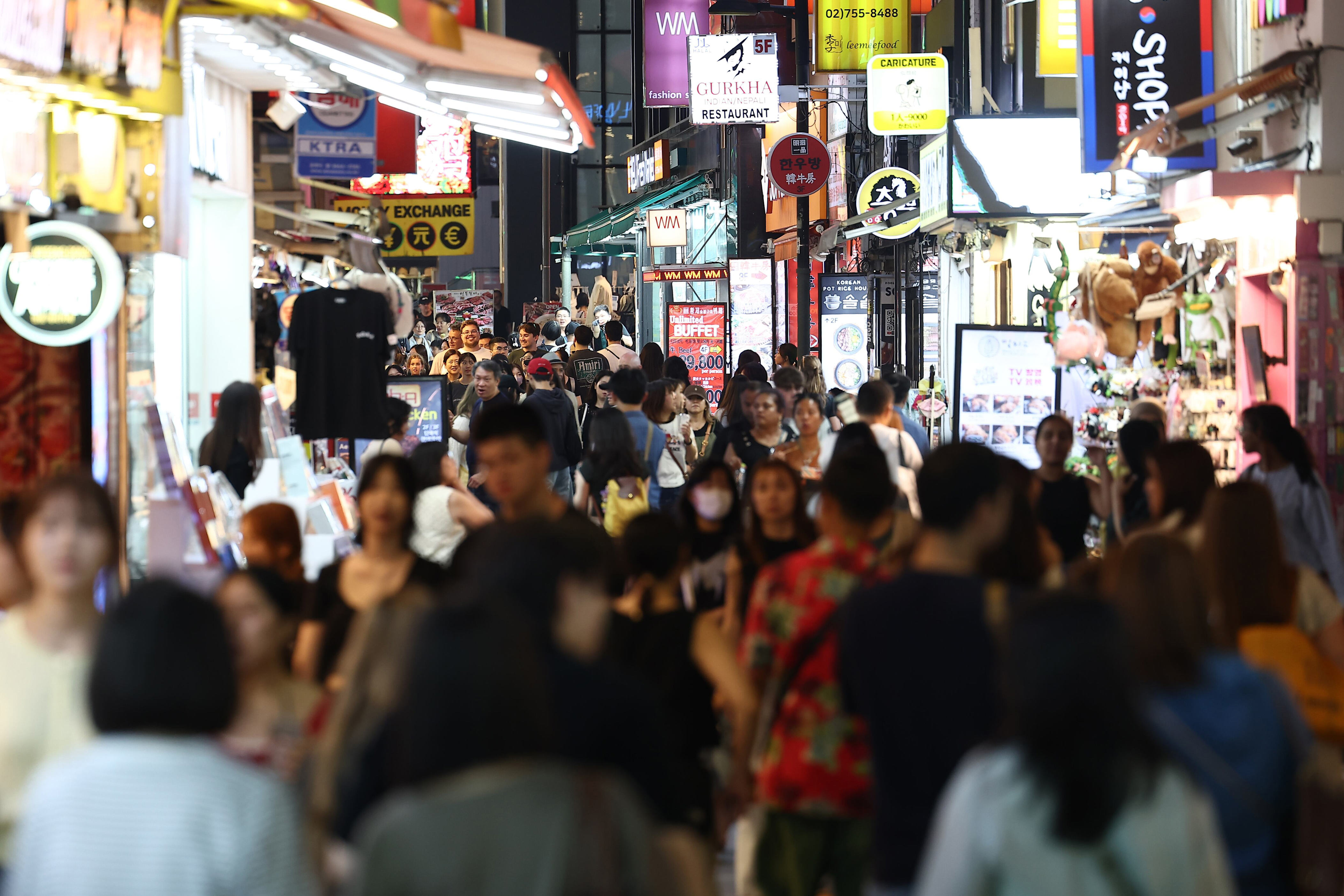 Myeongdong vacancy rate drops to 4.9%, fueled by K-Culture boom