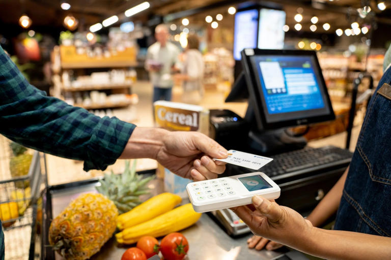 Amex Platinum Card members: Take advantage of new credits before the ...