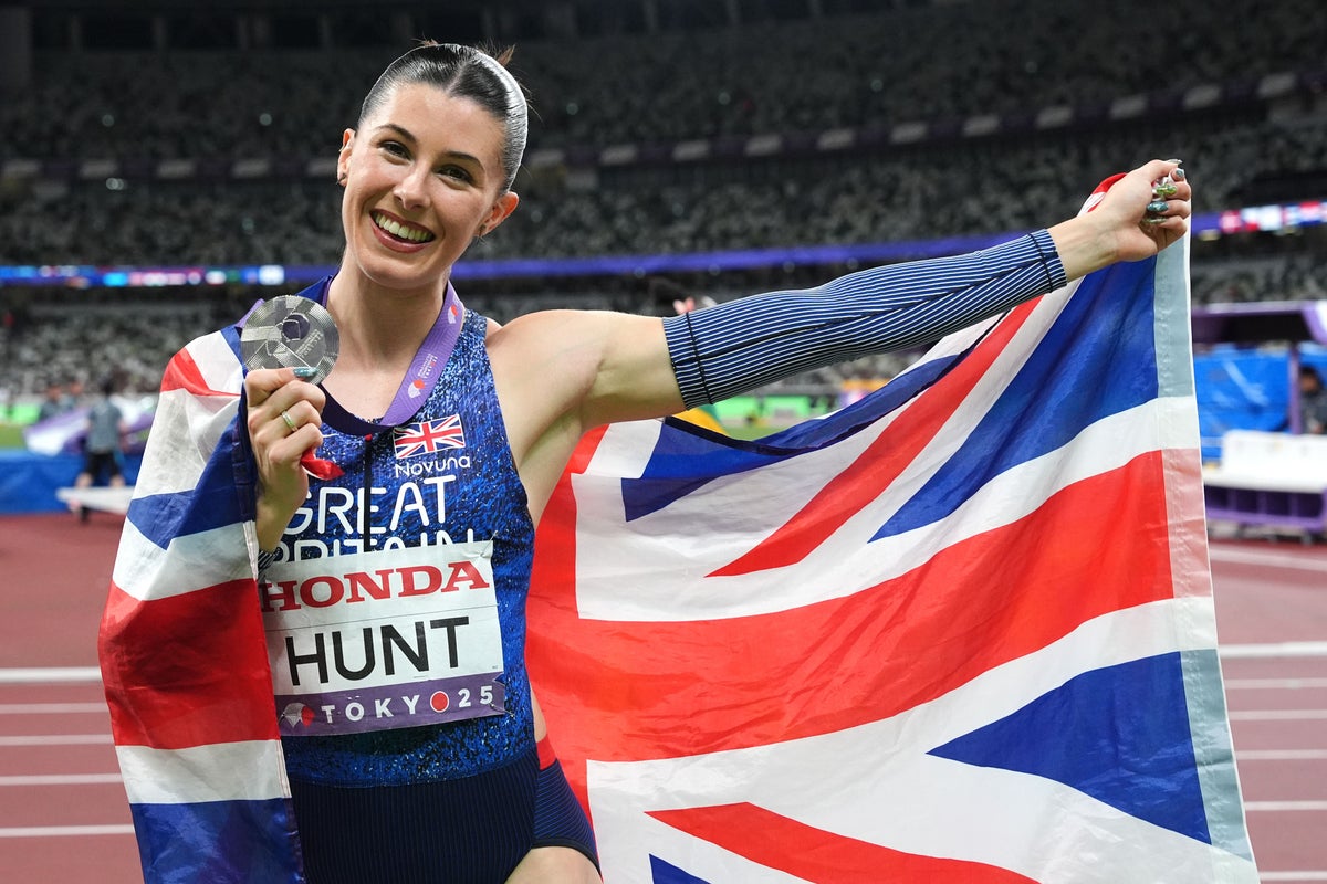 I had a fire inside me – Amy Hunt celebrates 200m silver at World ...