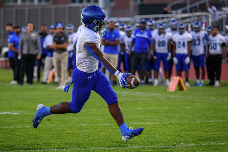 Week 3's Section 2 football scores, updates