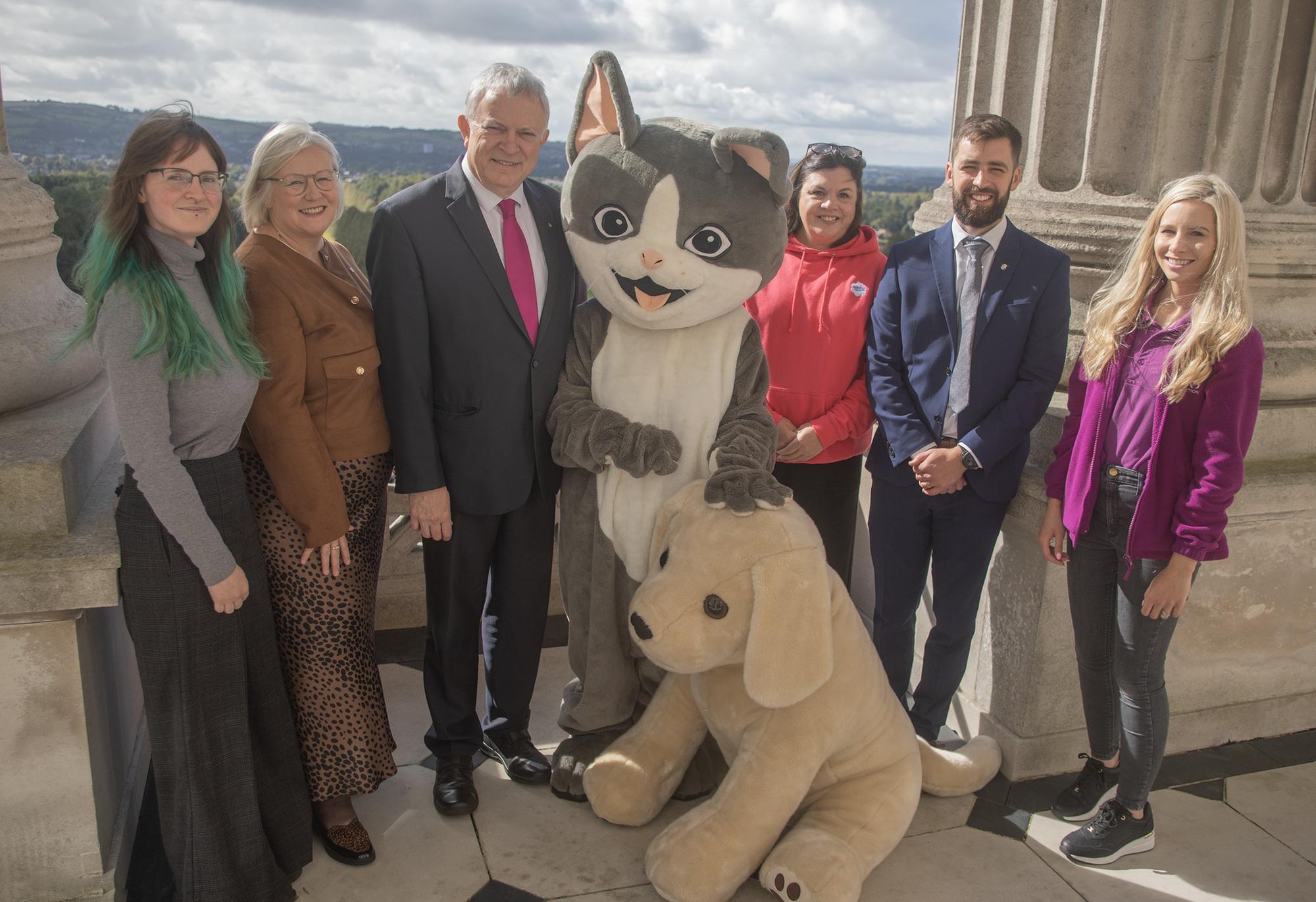 McGlone meets with NI Companion Animal Welfare Group to discuss ‘paws ...