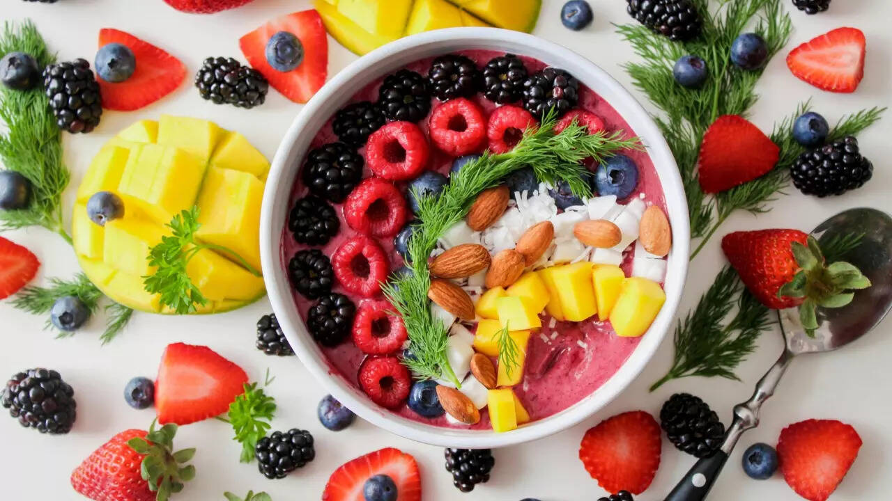10 heart-healthy fruits you must add to your diet regularly