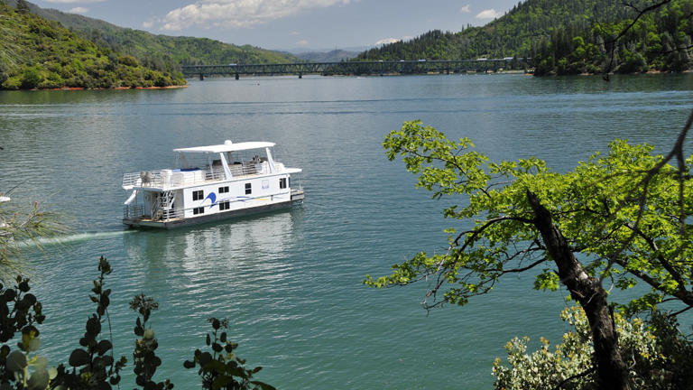 6 family-friendly California lake getaways