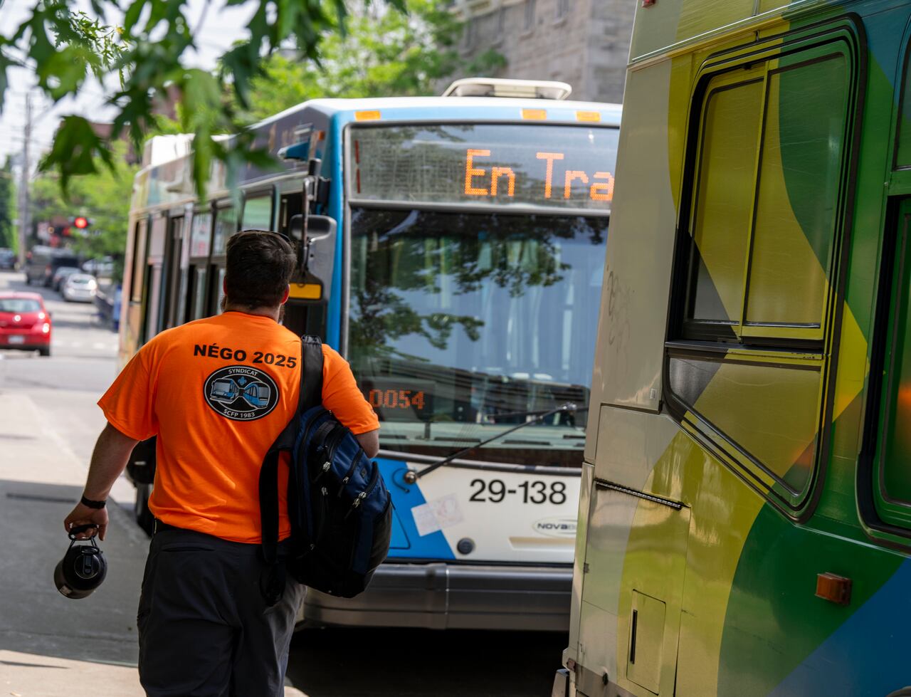 Union rejects latest STM offer as 2-week transit strike looms