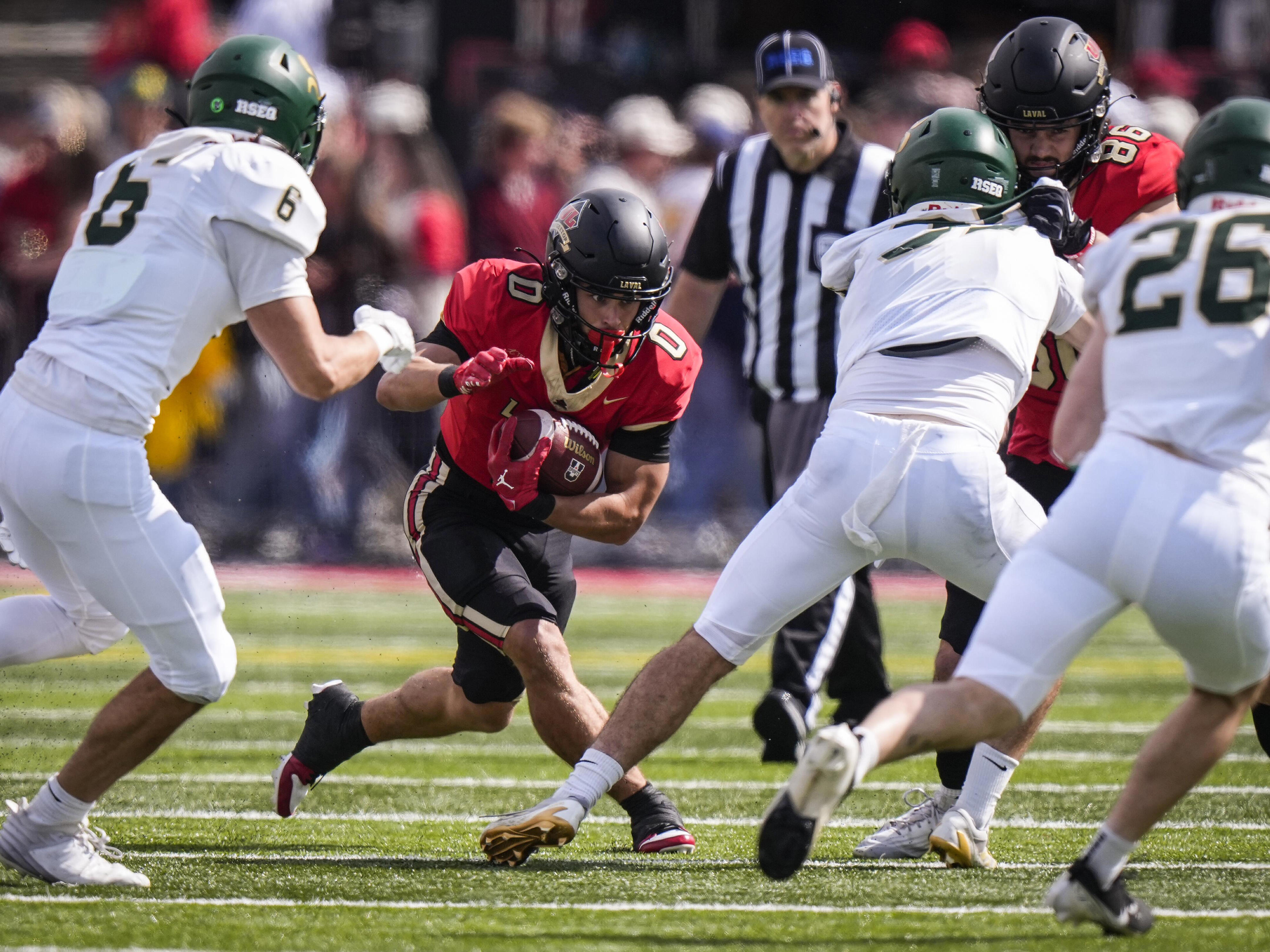 Vaincu par les Carabins, le Rouge et Or ne peut plus vivre dans le passé