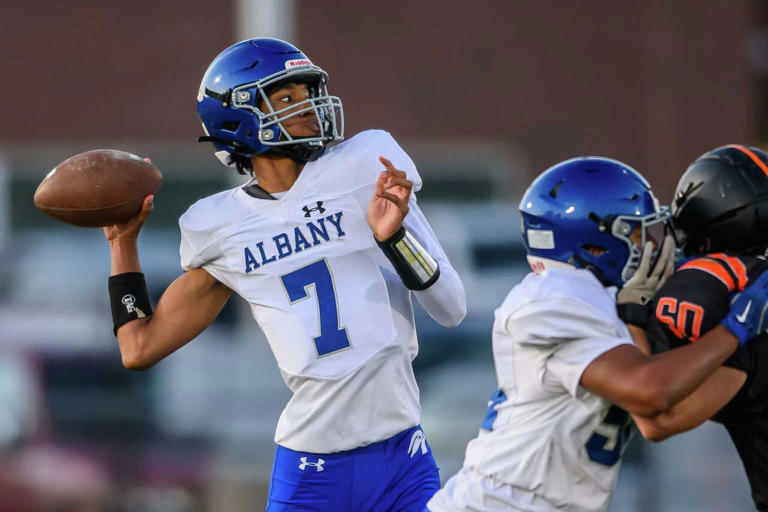 Week 3's Section 2 football scores, updates