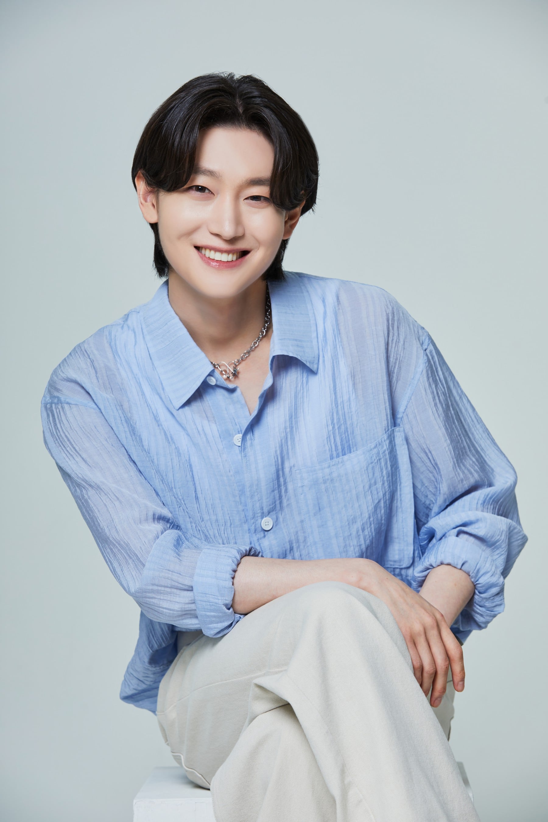 Kim Yong-bin thanks fans for 80M won donation, pledges fan meeting