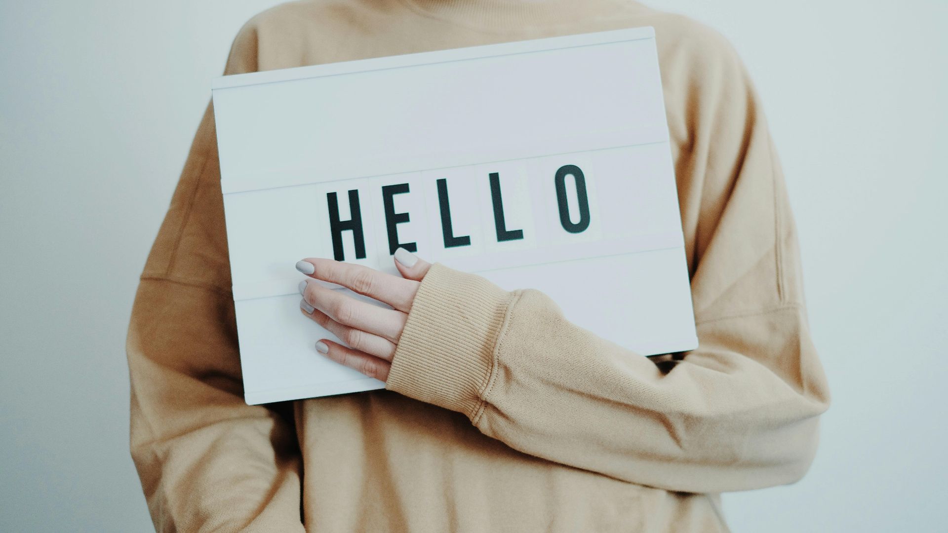 Awkward Silence? 20 Fun Conversation Starters to Avoid a Boring Car Ride