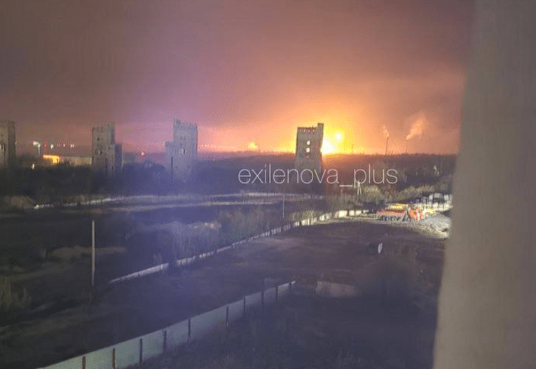 Ukraine reportedly strikes oil refinery in Russia's Saratov Oblast ...