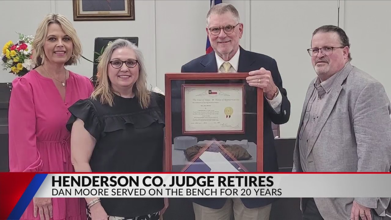 Judge Dan Moore retires after 20 years serving Henderson County
