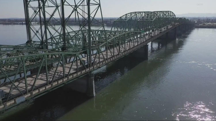 Interstate Bridge Replacement price tag hits $13.6 billion in draft ...