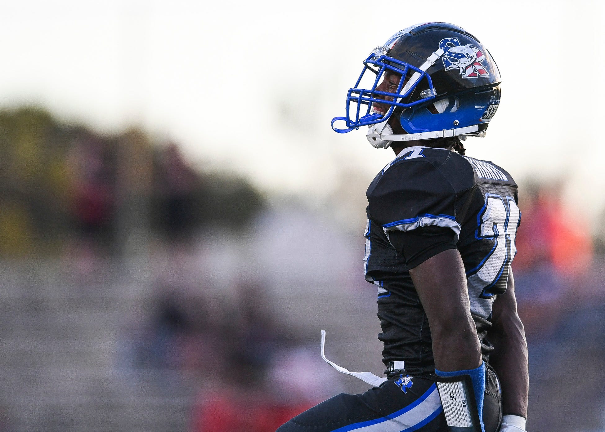 Sebastian River football turns up defense to beat South Fork for first ...