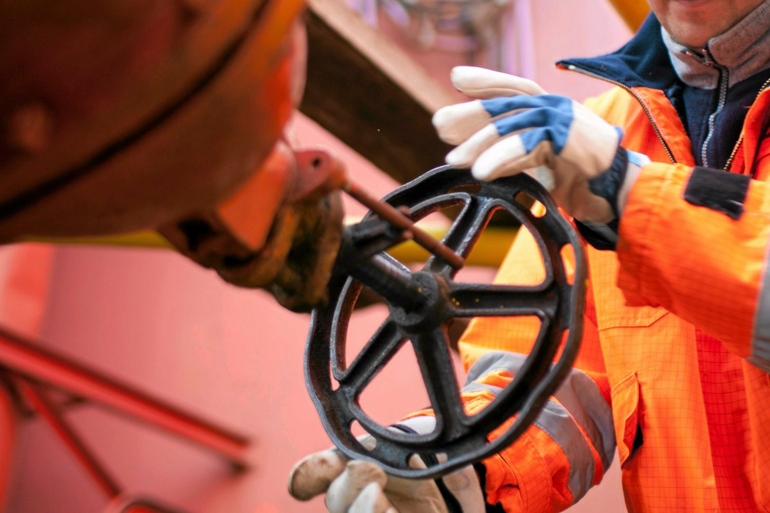 Rosyjskie myśliwce nad platformą Petrobaltic. Oto, dlaczego ten obiekt ...