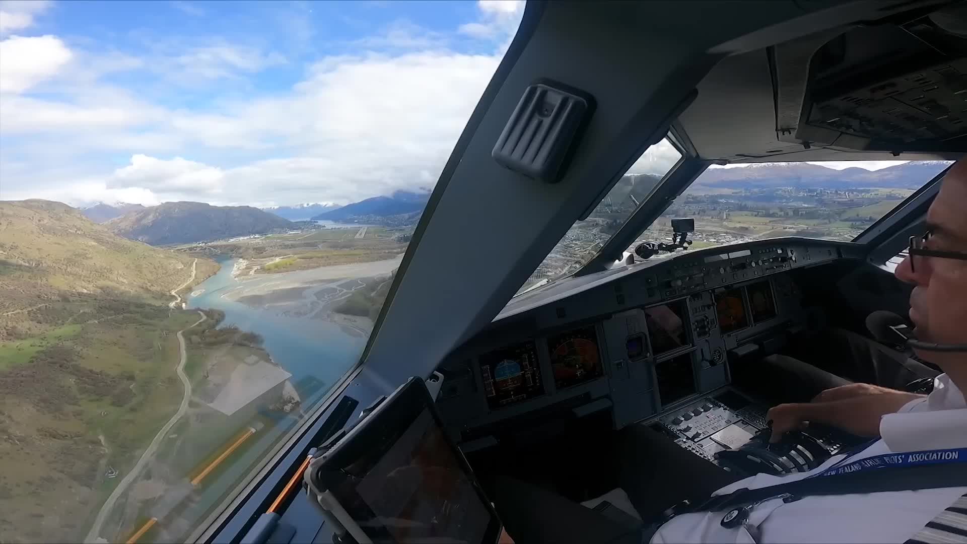 Flying into New Zealand’s toughest short runway