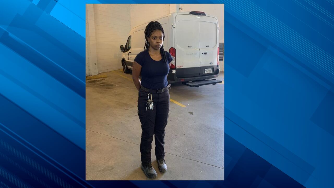 SCDC food service employee accused of giving vapes to inmates