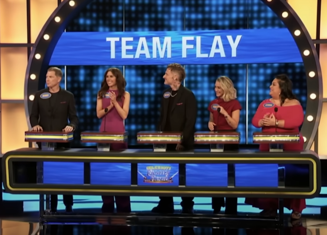 Bobby Flay Teams Up With Daughter and Girlfriend Brooke Williamson for ...