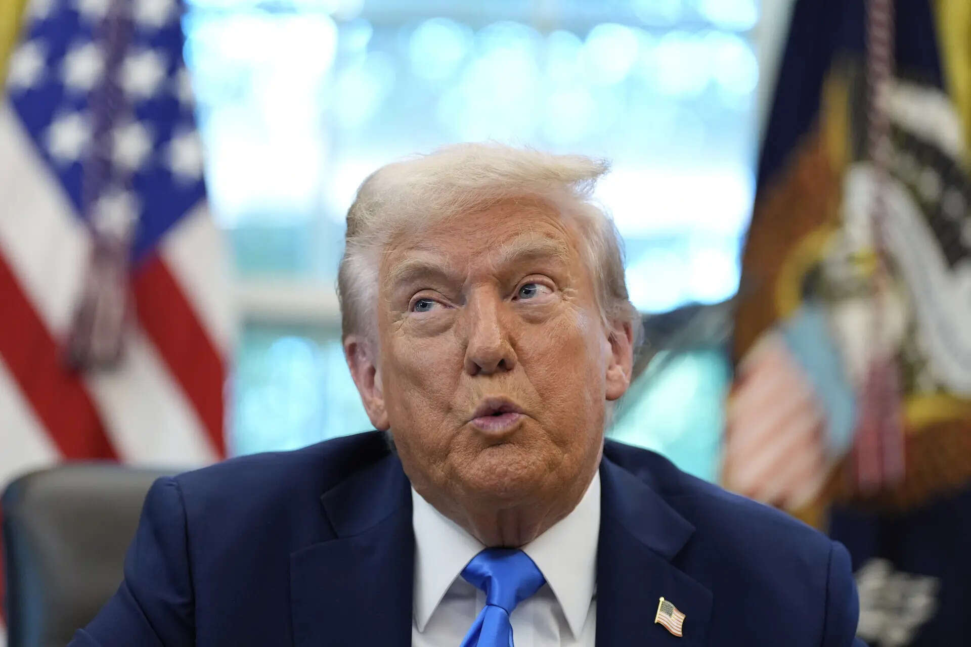 Trump administration plans $100,000 H-1B visa fee hike: current costs ...