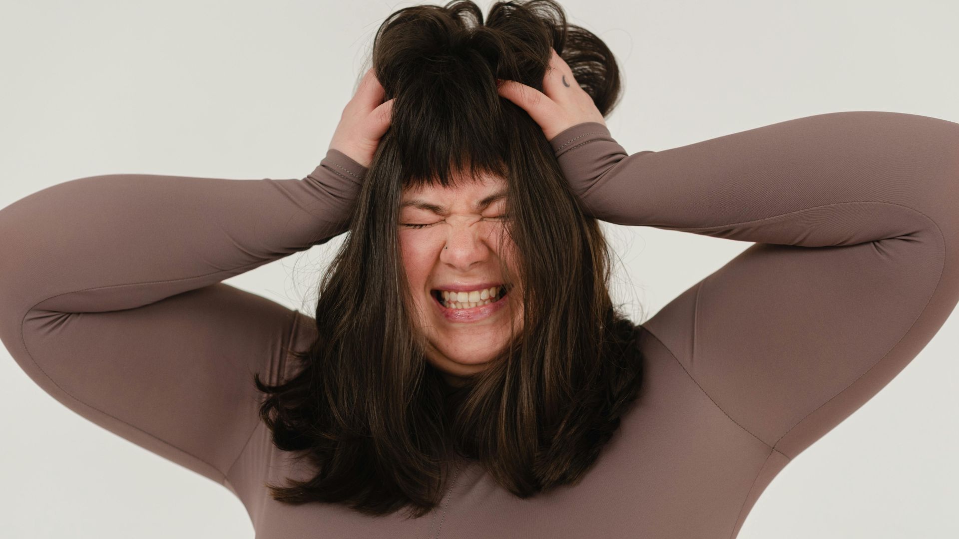 20 Things You Do That You Don't Realize Annoy Others