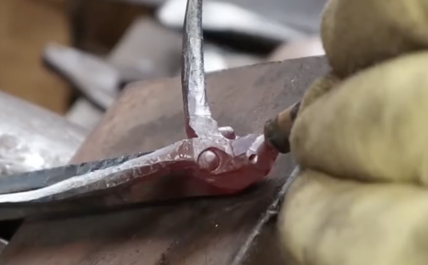 Forging A New Hook: Longhorn Steer!