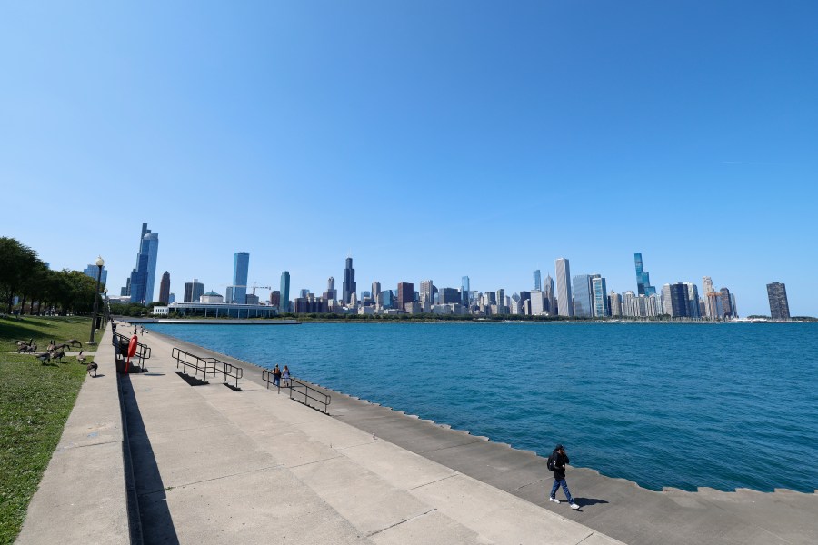 Early April-level temperatures accompany first 100% sunny day in 2+ months